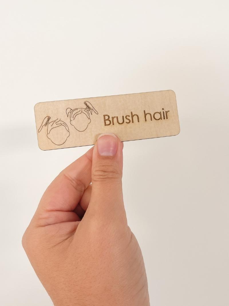 Brush Hair - Magnetic Tile - 1 pc